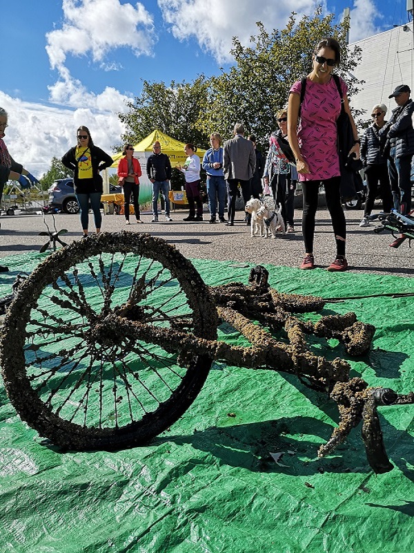 Project AWARE 2020: volunteer divers had plenty of waste to recover as ...