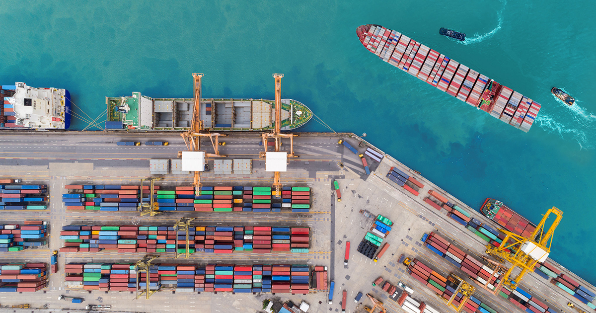 Smart technology solutions for container ships - Wärtsilä