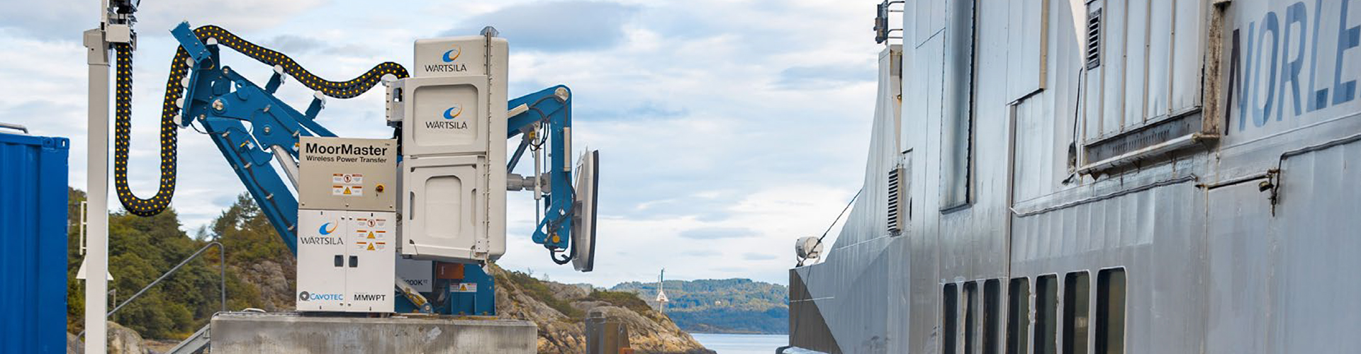 Marine vessel charging systems