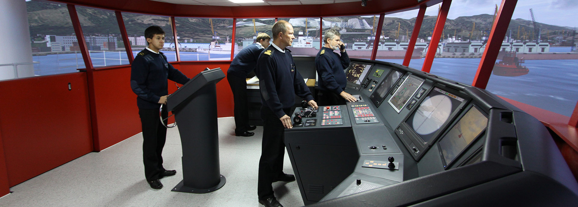 Wärtsilä Navigation simulator NTPRO 5000